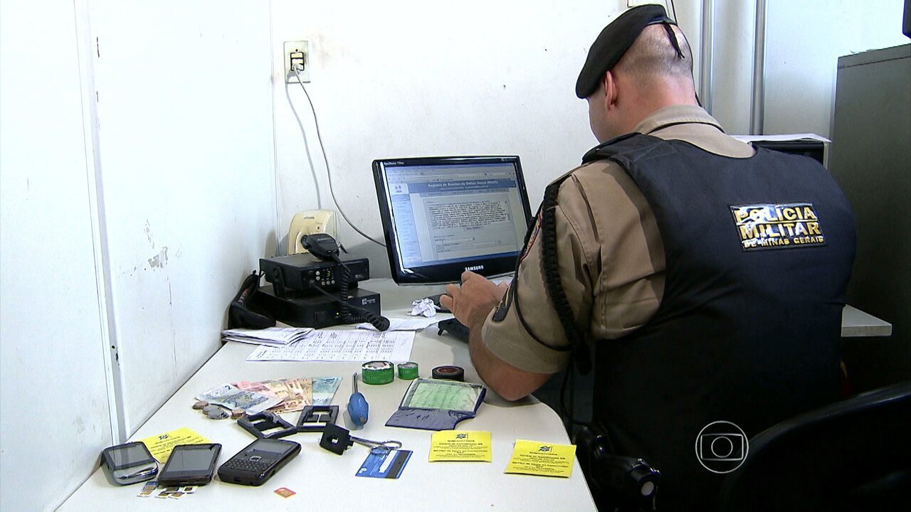Três Pessoas São Presas Suspeitas De Aplicar Golpes Em Bancos Em Bh